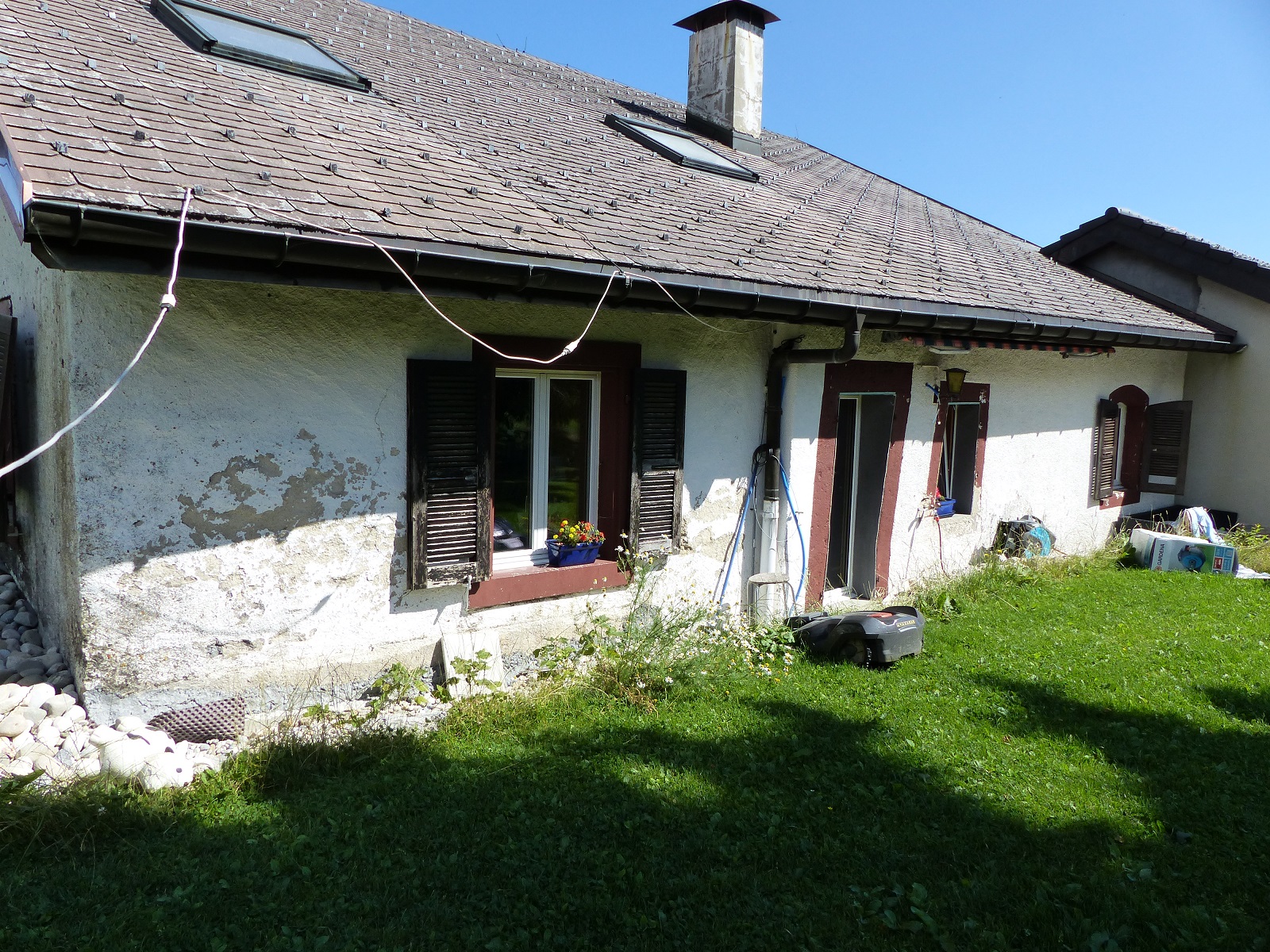 Enduits et badigeon sur une maison en pierre – Badigeons & Cie